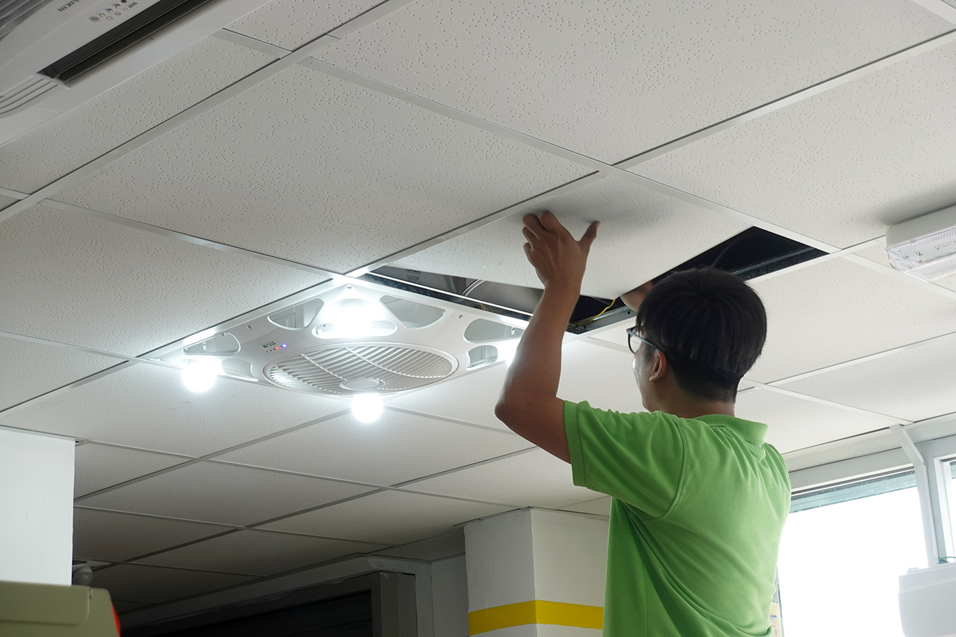 Eco Breeze – Your Fan Specialist